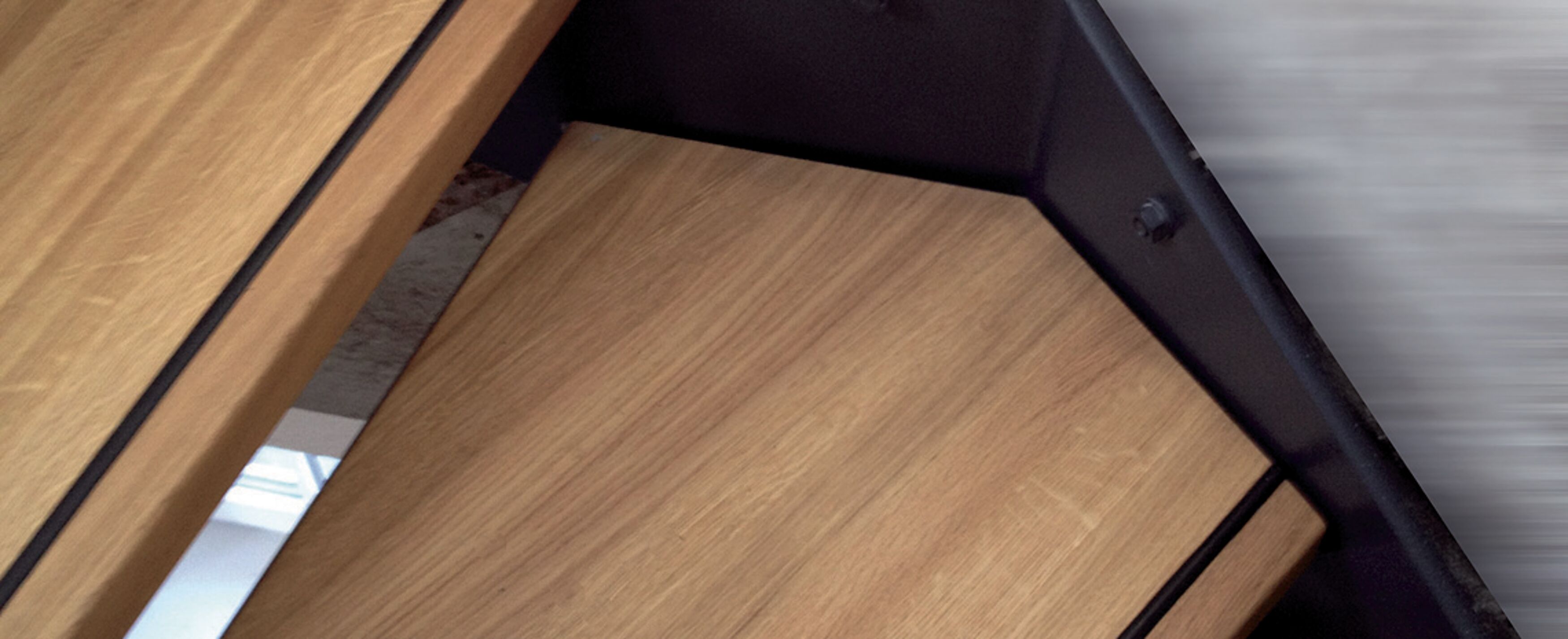 Mit HWS-112-Hartwachs-Siegel zur perfekten... | Remmers News